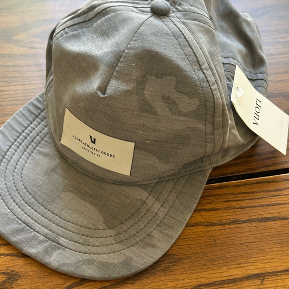 Vuori | Accessories | Nwt Vuori Charcoal Camo Cap | Poshmark